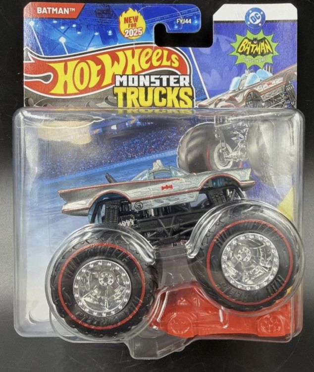 Hot Wheels Monster Trucks - Treasure Hunt Batman Batmobile (Neu und ...
