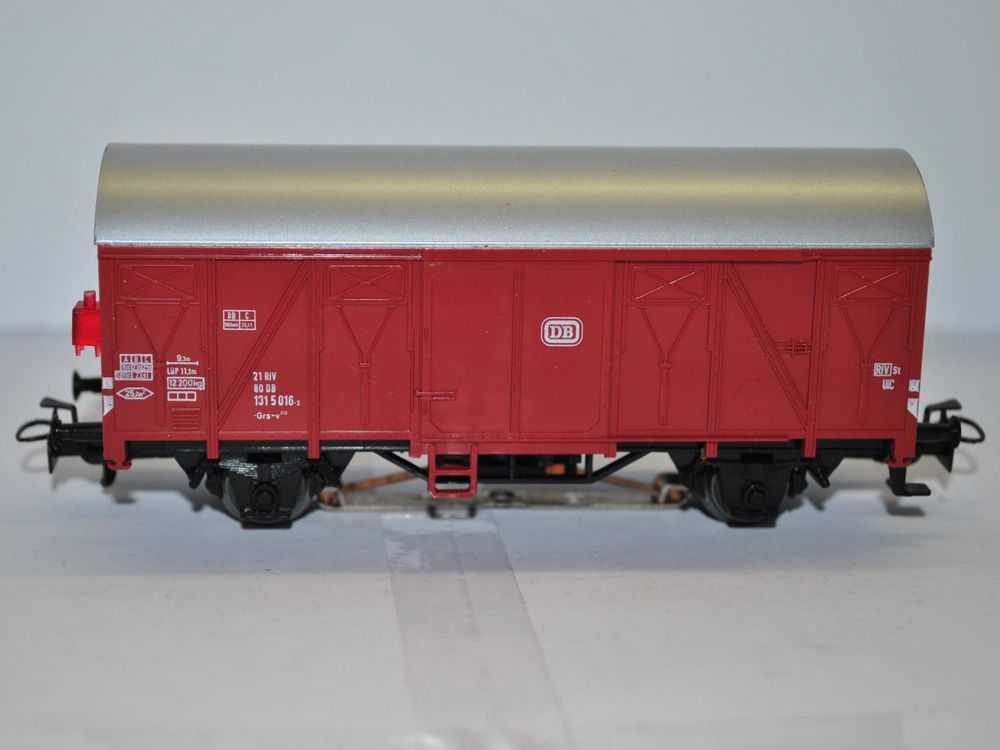 Märklin Güterwagen DB mit Schlusslicht (GEG005) (Gebraucht) in Aarwangen für CHF 2 – mit ...