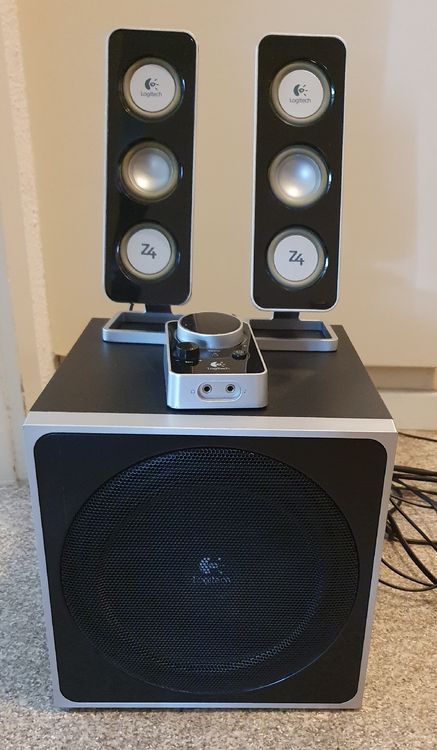 Logitech Z4 Lautsprecher und Subwoofer (Gebraucht) in Suhr für CHF 20 ...