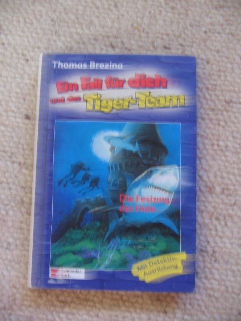 Ein Fall für dich und das Tiger-Team Die Festung der Haie (Gebraucht) in Reitnau für CHF 2 – mit ...