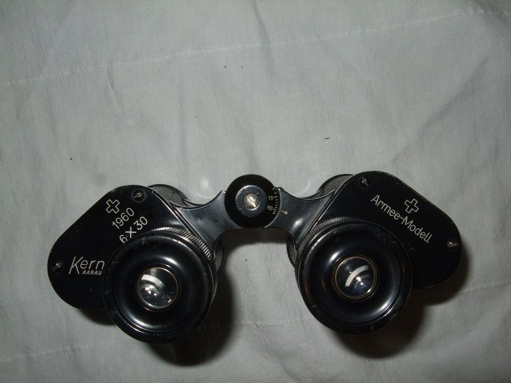 Militär Feldstecher / Fernglas Kern 1960 6x30 Armee-Modell (Gebraucht) in Heimberg für CHF 40 ...