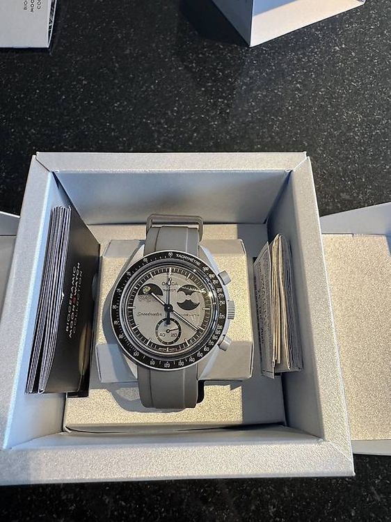 Omega Swatch Earthphase (Neu und originalverpackt) in Kreuzlingen für ...