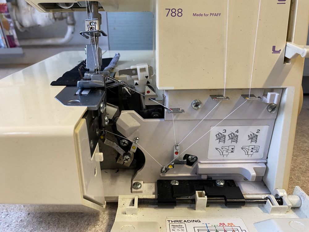 Overlock Nähmaschine PFAFF hobbylock 788, ab Service, ab 1.- (Gebraucht ...