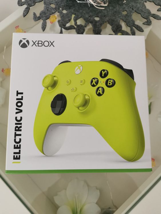 Xbox Wireless Controller Electric Volt NEU | Kaufen auf Ricardo