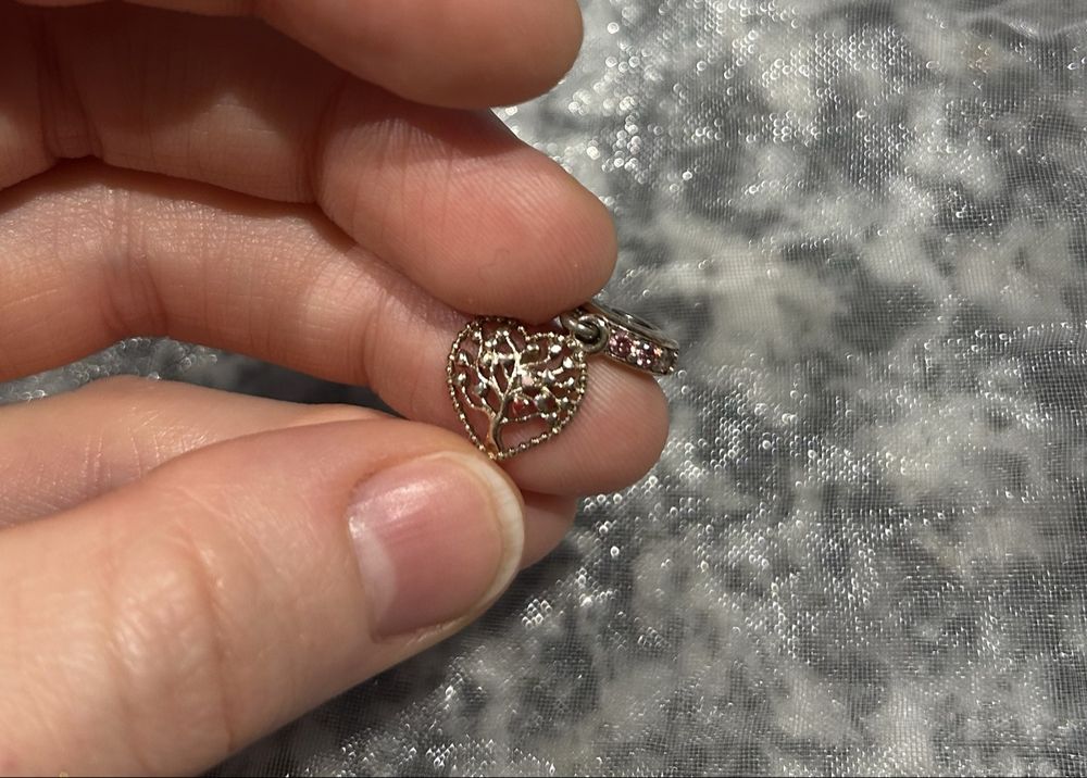 Pandora Charm Herz Baum der Liebe 🌳 Rosévergoldet 💝 (Gebraucht) in ...