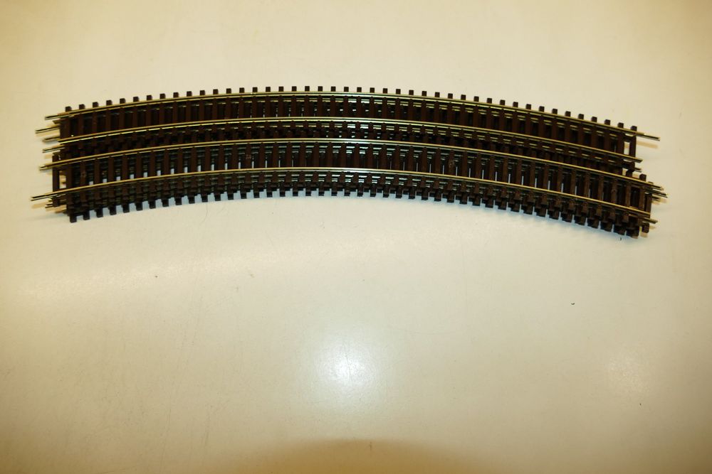 Roco H0: 8xgebogenes Gleis R6 (Neu (gemäss Beschreibung)) in ...