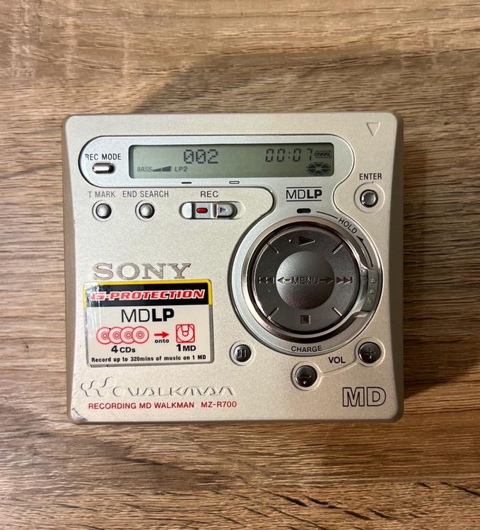 Sony Mini Disc Walkman MZ-R700 mit 1 MD CD‘s | Kaufen auf Ricardo