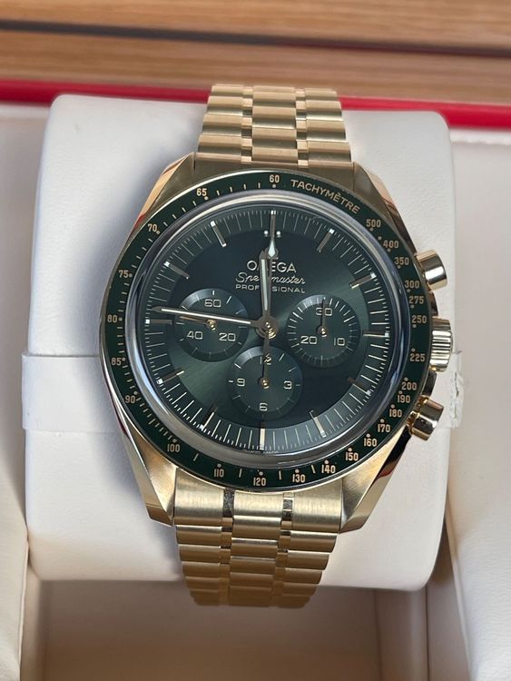 Omega Speedmaster yellow gold green dial - full set | Kaufen auf Ricardo