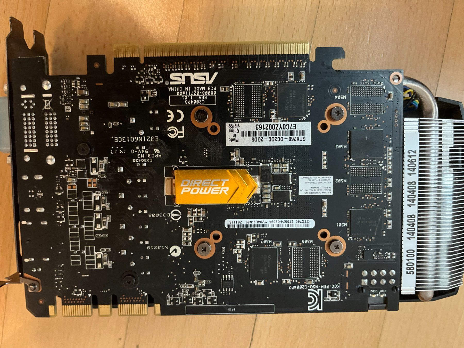 Asus GeForce GTX 760 (GTX760-DC20C-2GD5) Grafikkarte (Gebraucht) in ...