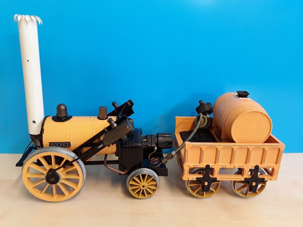 Modelleisenbahn Hornby Dampf Lokomotive mit Tender 3.5 Inch (Defekt) in ...