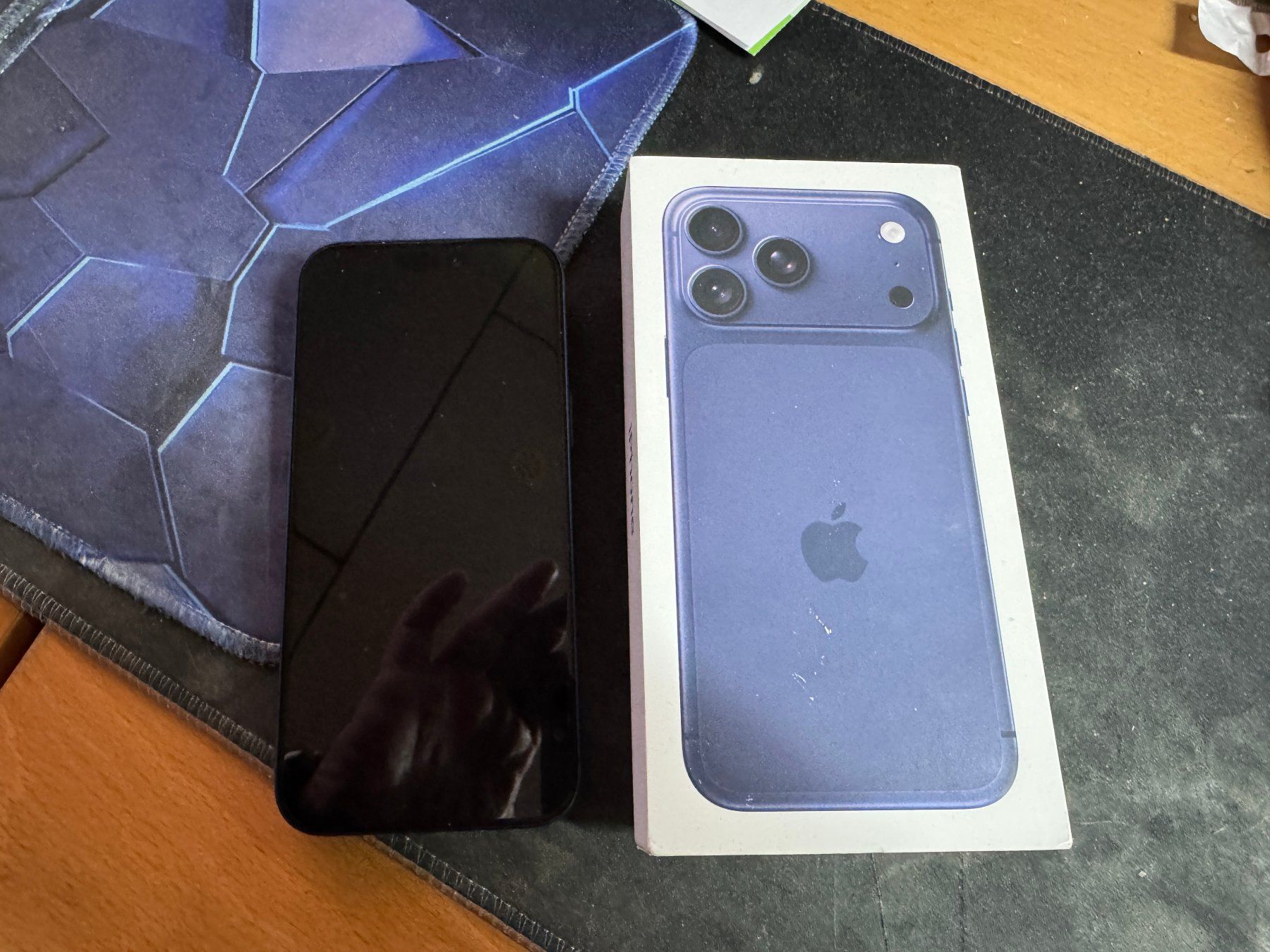 IPHONE 17 PRO MAX 256GB DEEP BLUE (Neu und originalverpackt) in Au SG ...