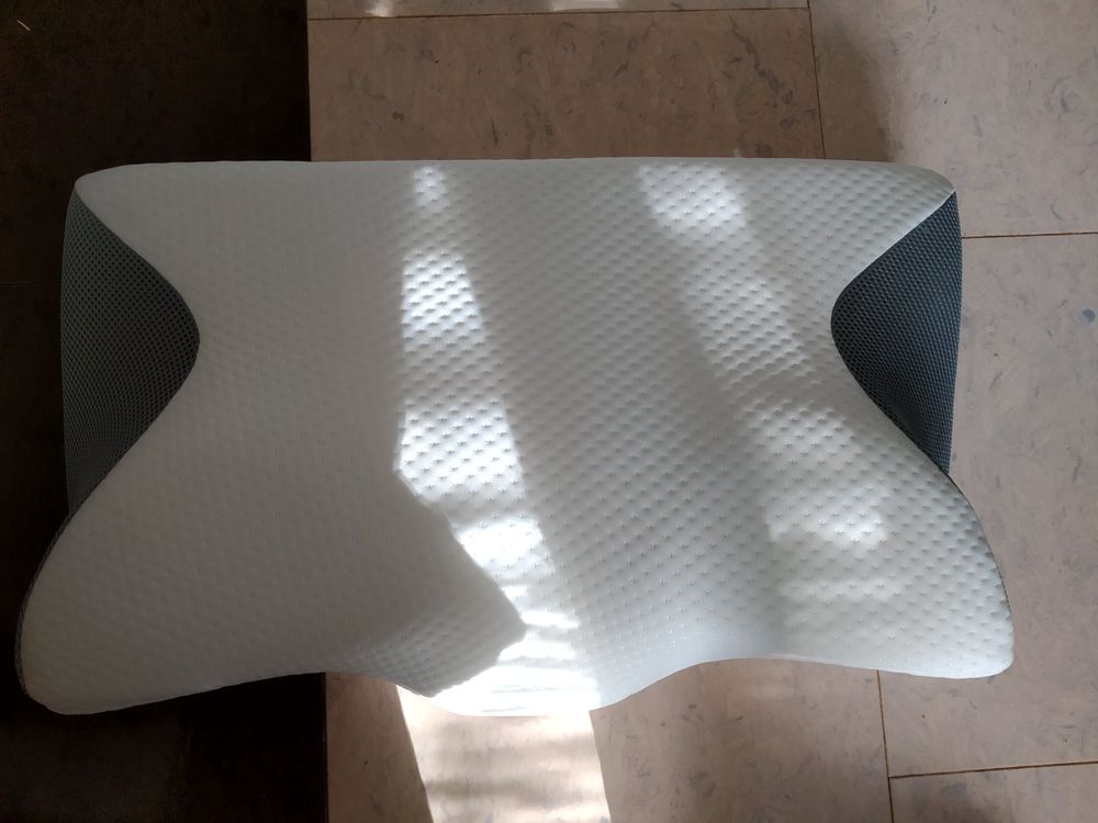 Orthopädisches Kopfkissen Endorma (Neu und originalverpackt) in Altdorf ...