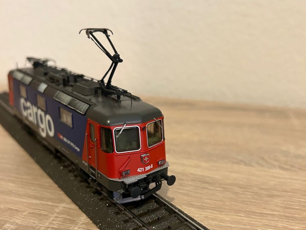 SBB Roco Re 421 389-8 Cargo DC SOUND (Neu und originalverpackt) in ...