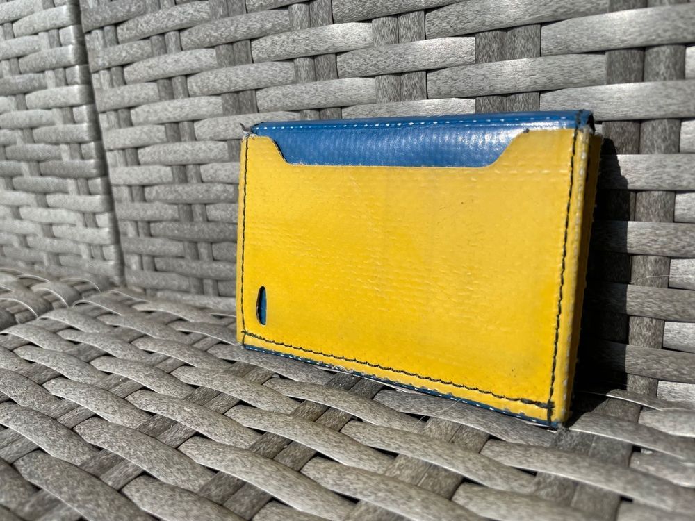 Freitag Wallet Brandon - Coole Farben! (Gebraucht) in für CHF 33 – mit ...