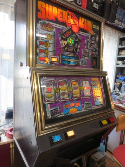 Super Cherry Action | Kaufen auf Ricardo