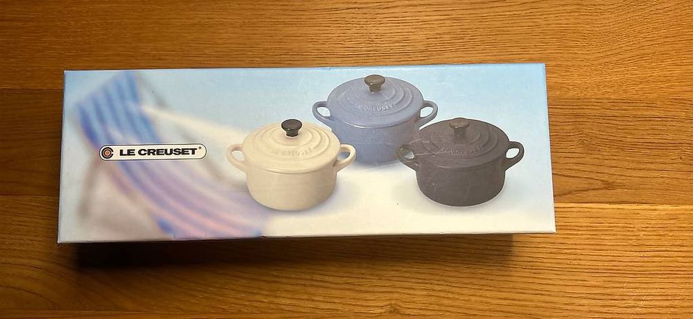 NEU: 6er Set Le Creuset Mini Cocotte, Special Edition (Gebraucht) in ...