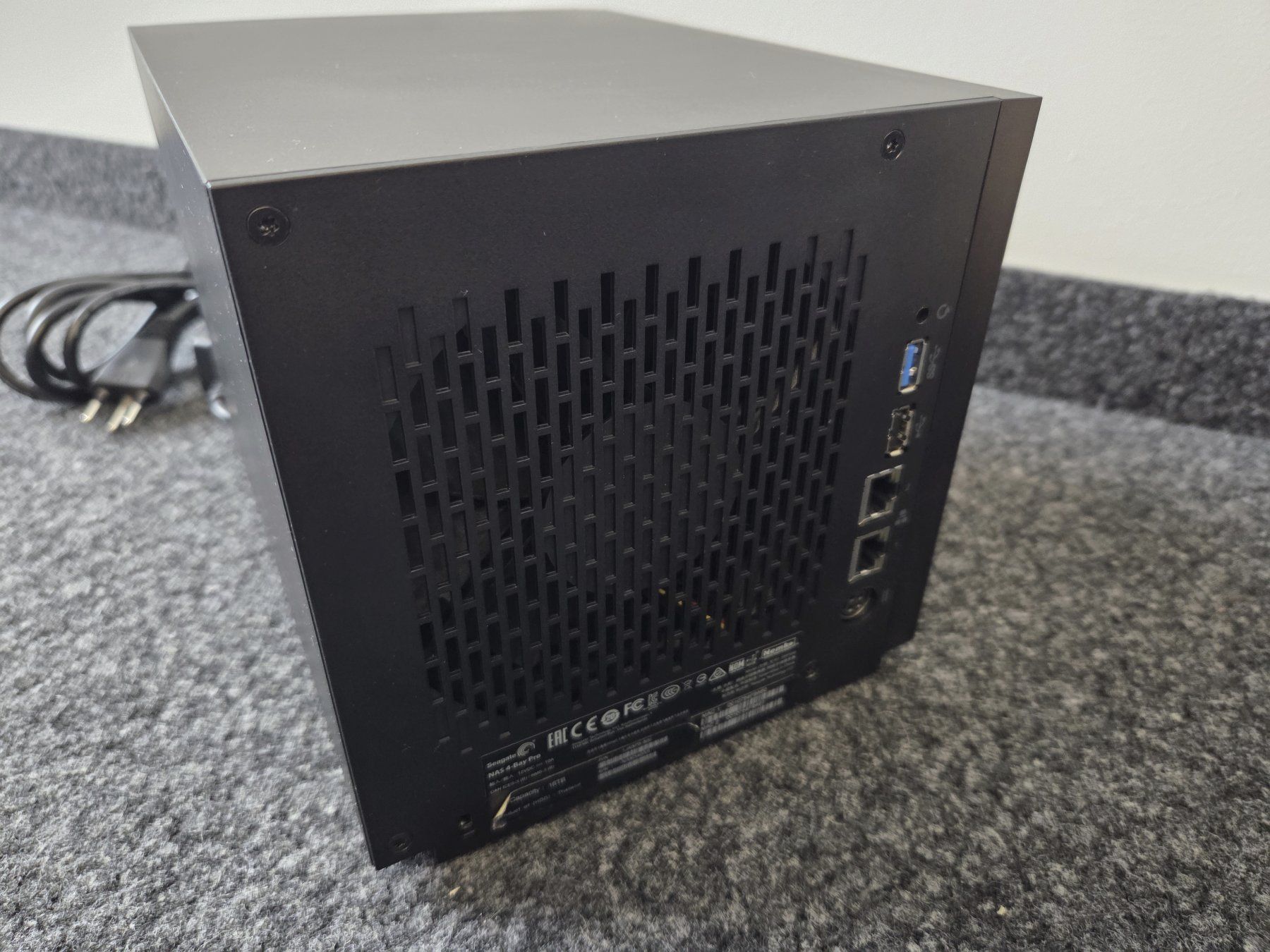 Seagate NAS 4-Bay Pro (Gebraucht) in Bremgarten AG für CHF 50 – mit ...