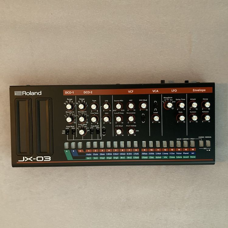 Roland Boutique JX-03 (Gebraucht) in Adliswil für CHF 240 – mit Lieferung auf Ricardo kaufen