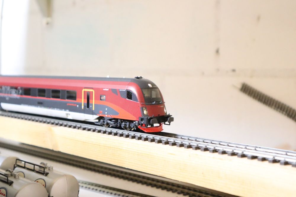 ROCO RailJet Personenzug Set mit Steuerwagen - AC H0 (Gebraucht) in ...