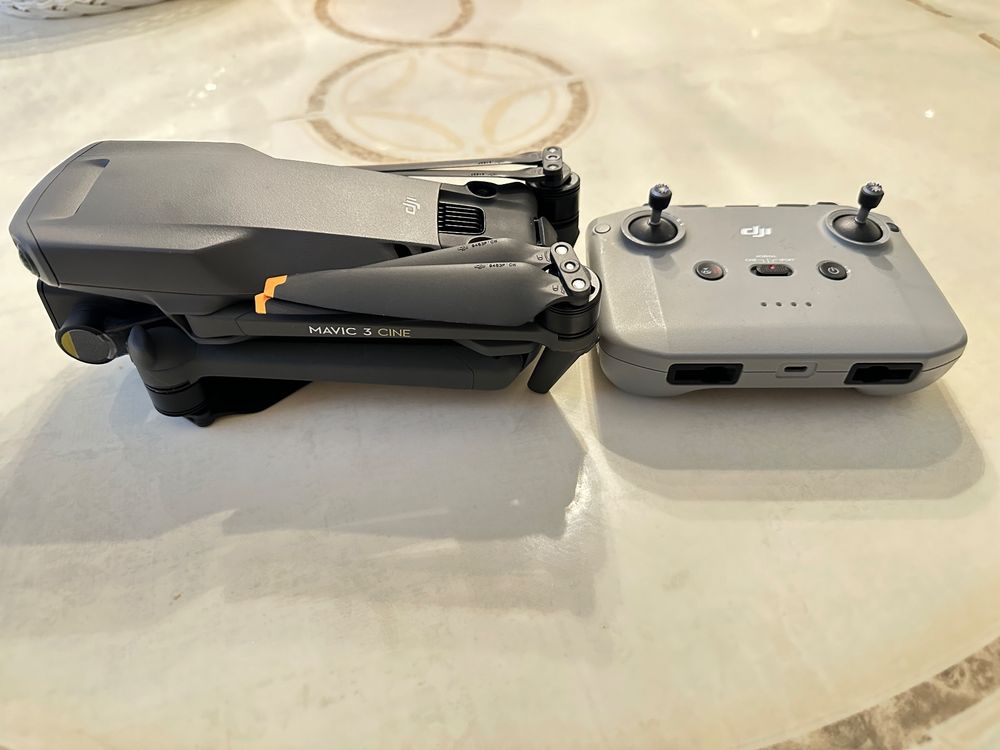 DJI Mavic 3 Cine | Kaufen auf Ricardo