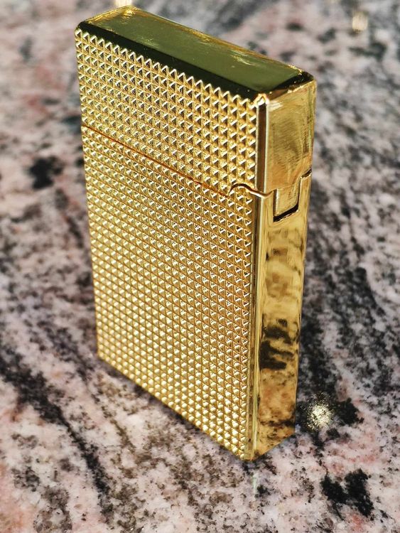 Gas Feuerzeug - NEU nie gebraucht - Lauft tip top+GAS gratis | Kaufen ...