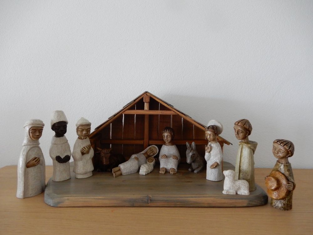 Krippenfiguren mit Stall aus Frankreich (Gebraucht) in Bern für CHF 180 ...