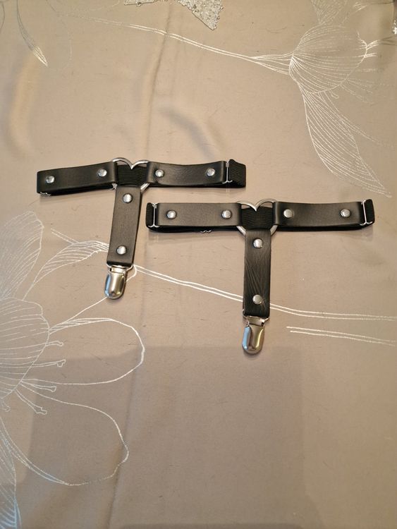 Strumpfhalter neu (Neu (gemäss Beschreibung)) in Matzingen für CHF 5.9 ...