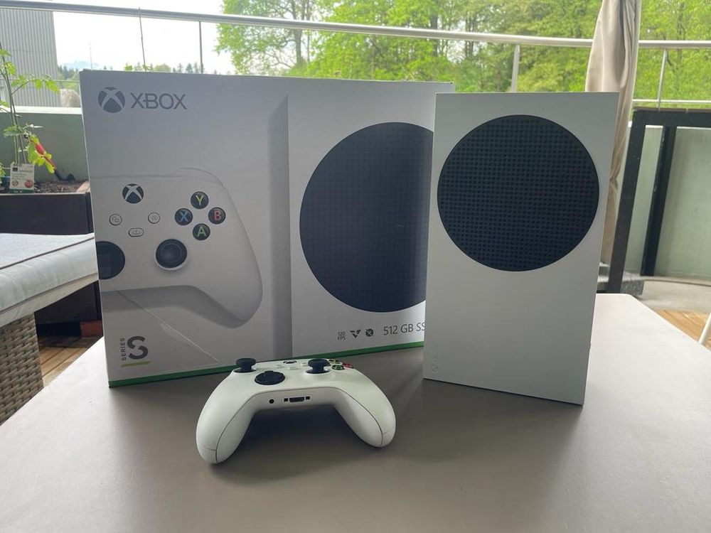 Microsoft Xbox Series S + 1 TB Erweiterung (Gebraucht) in Hagendorn für ...