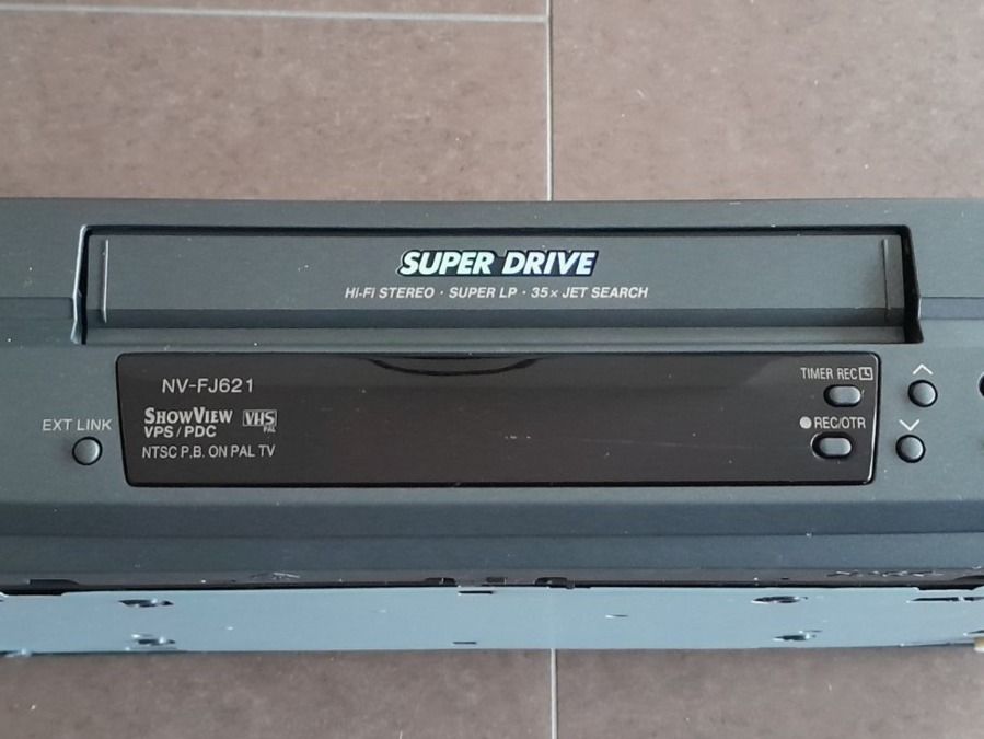 Videorekorder VHS Superdrive Panasonic nv-fj621 (Gebraucht) in Grächen ...