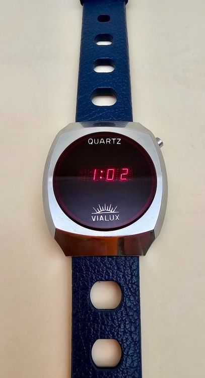 VIALUX LED WATCH * ORIGINAL 70's * SELTEN* NICHT APPLE WATCH (Neu (gemäss Beschreibung)) in ...