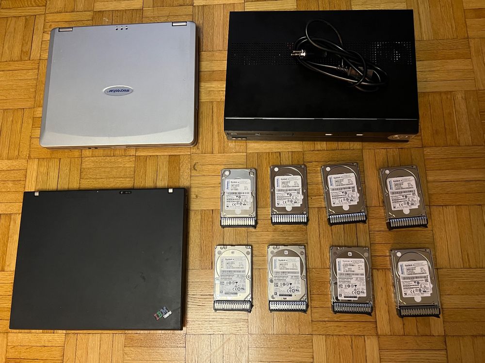 Alles ab 1.- fr. 2X Laptop , 1X Mini Pc, 8x Festplatte serve (Gebraucht ...
