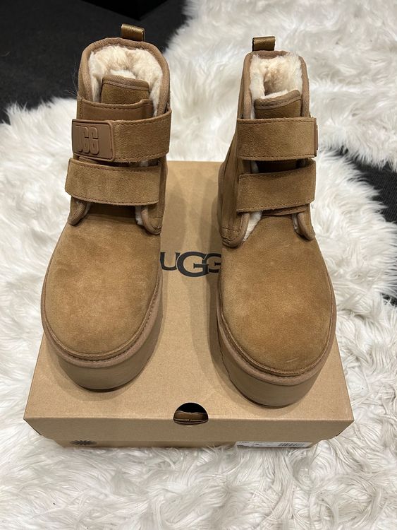 Ugg boots semelles plateau (Gebraucht) in Chez-le-Bart für CHF 70 – mit ...