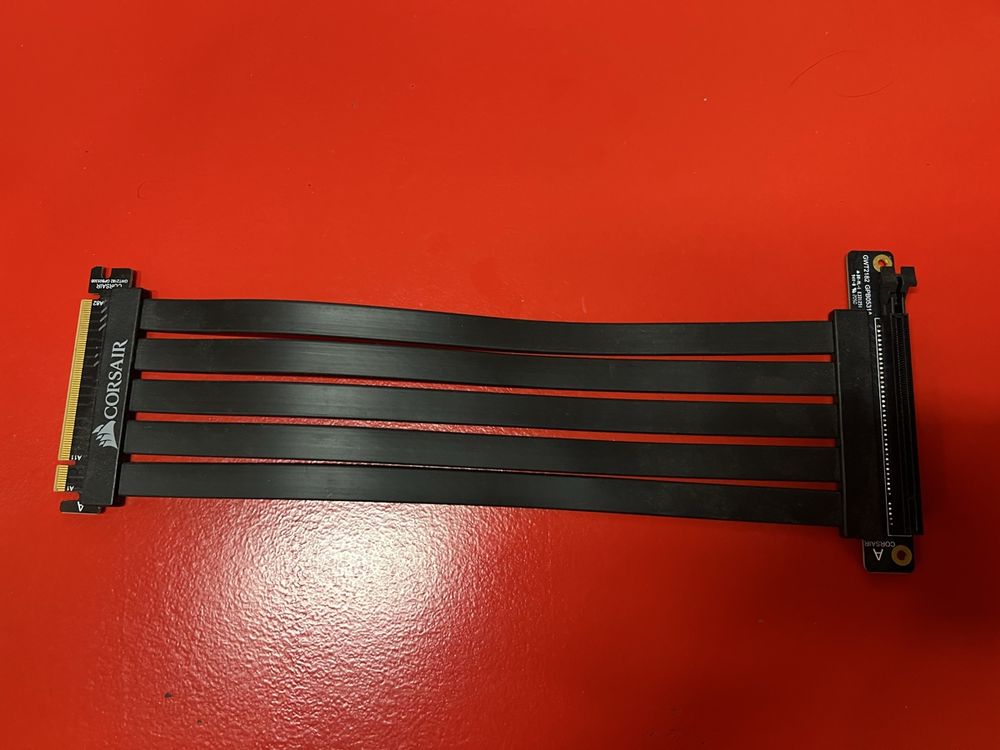 Corsair PCIE 3.0 Riser Kabel (Gebraucht) in Sigriswil für CHF 19 – mit ...