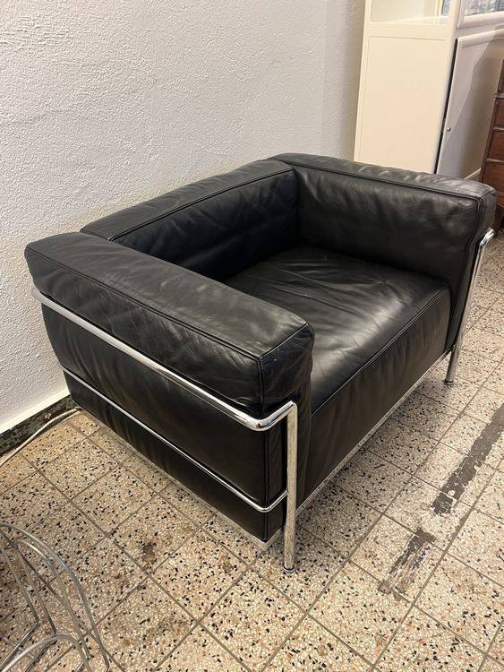 Cassina Le Corbusier LC 3 Leder Sessel Schwarz (Gebraucht) in Zürich für CHF 2599 – nur Abholung ...