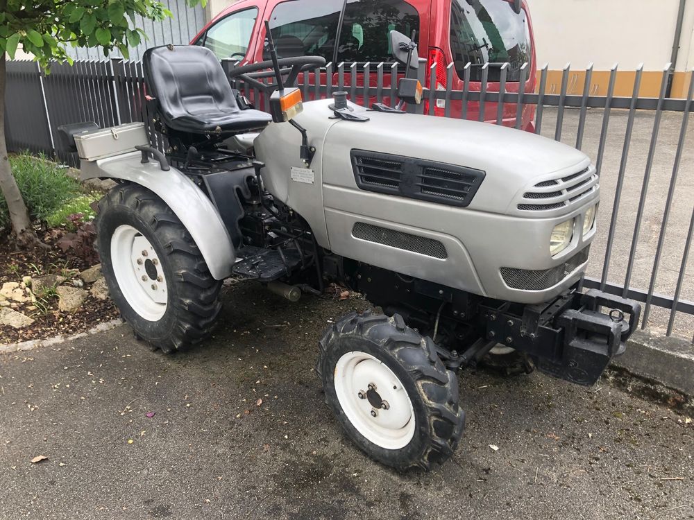 Traktor | Kaufen auf Ricardo