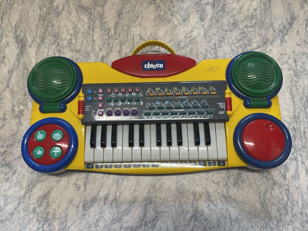 Kinderkeyboard von chicco (Gebraucht) in Grüningen für CHF 2 – nur ...