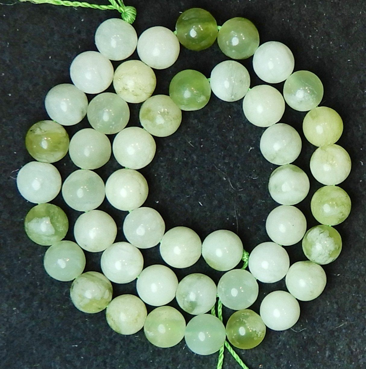 1 Strang echte natürliche helle Jade Perlen 8 mm (Neu (gemäss ...