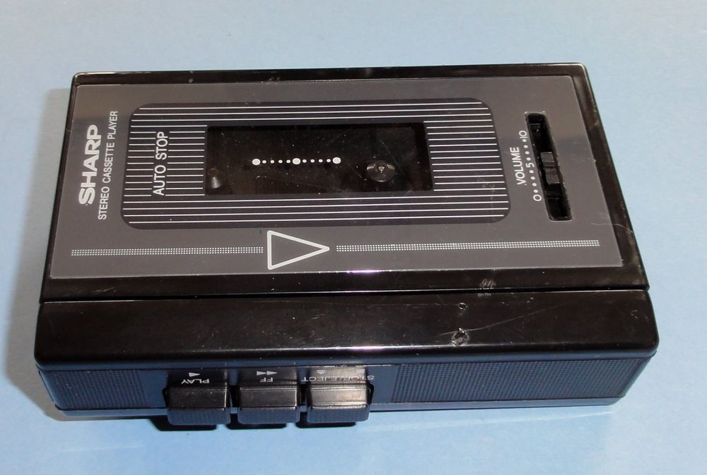 Walkman Sharp JC-105(BK) inkl. Batterien (Gebraucht) in Waldenburg für ...