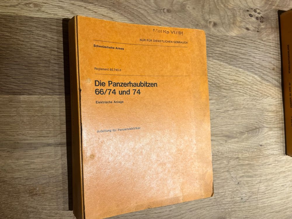 Die Panzerhaubitzen 66/74 und 74 Schweizer Armee (KoA) (Gebraucht) in ...