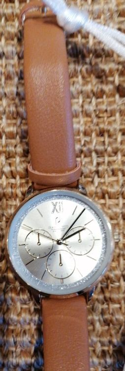 Jean Junod Damenuhr (Gebraucht) in Grächen für CHF 20 – mit Lieferung ...