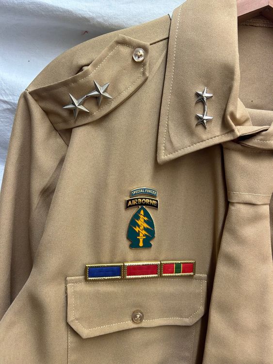 Uniform US 2-Sterne General (Gebraucht) in Sarmenstorf für CHF 105 ...