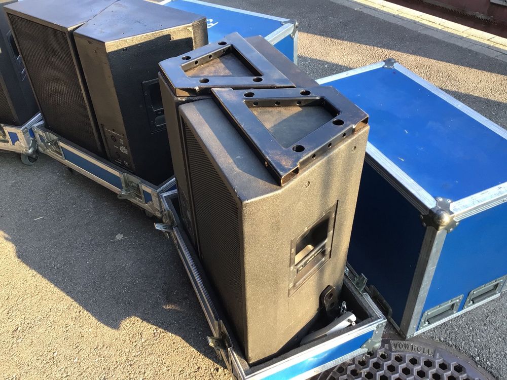 6x JBL Array 4892 Fullrange Topteile mit Haubencases (Gebraucht) in Au ...