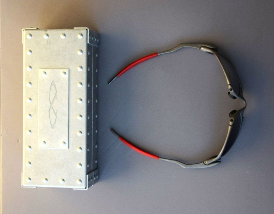 Oakley Romeo I X Metal Michael Jordan mit X Metal Box (Gebraucht) in ...