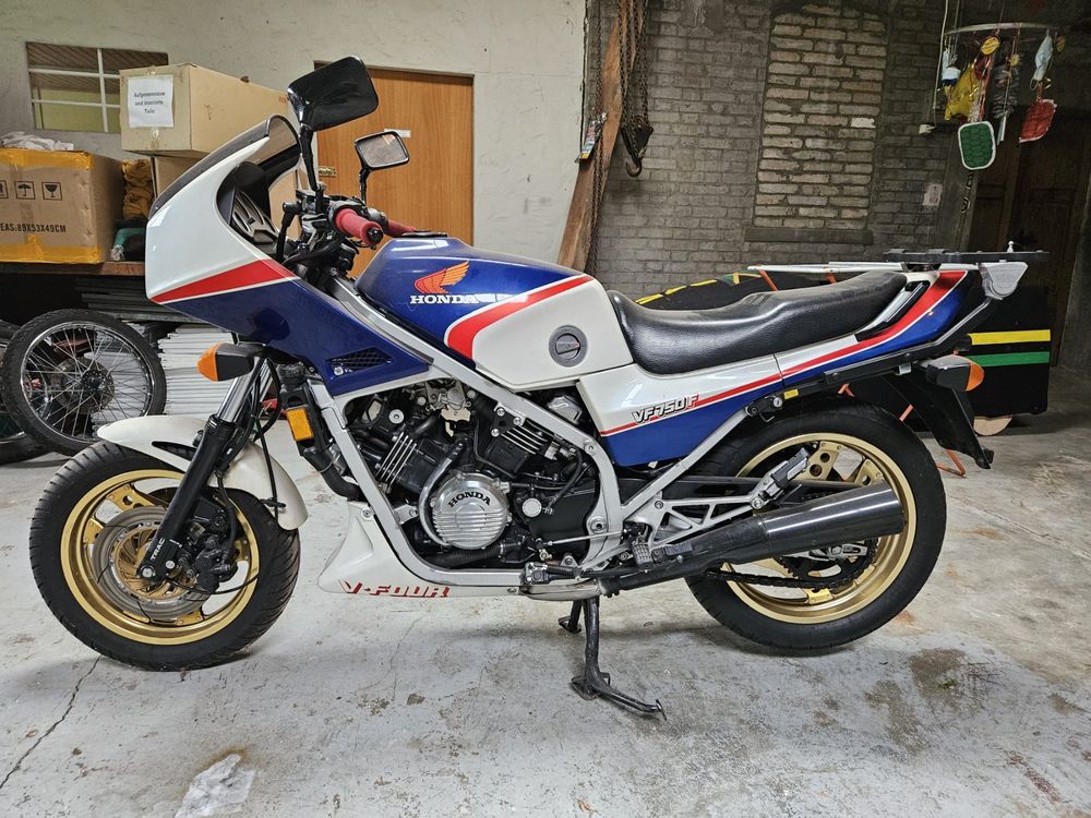 Honda VF750F RC15 | Kaufen auf Ricardo