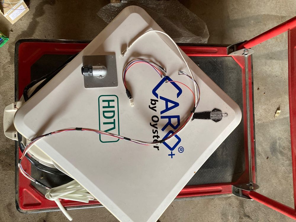 Oyster Caro Digital mit TV (Gebraucht) in für CHF 199 – nur Abholung auf Ricardo kaufen