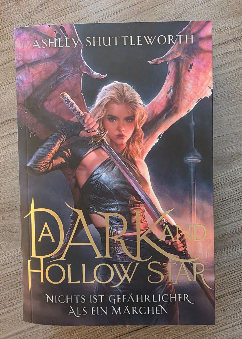 A Dark and Hollow Star (Gebraucht) in Rafz für CHF 5 – mit Lieferung ...