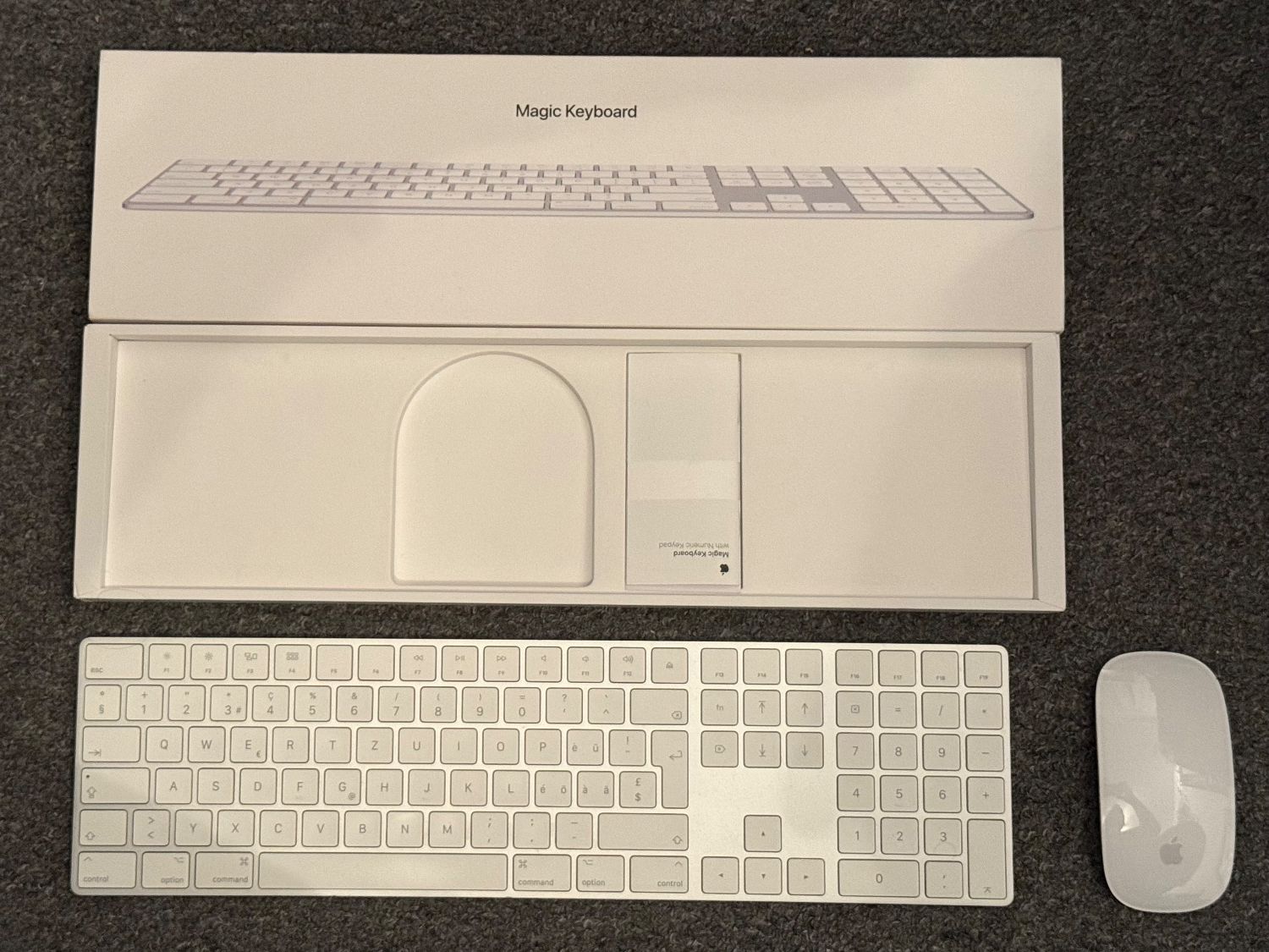 Apple Magic Keyboard mit Ziffernblock und Magic Maus 2 (Gebraucht) in ...