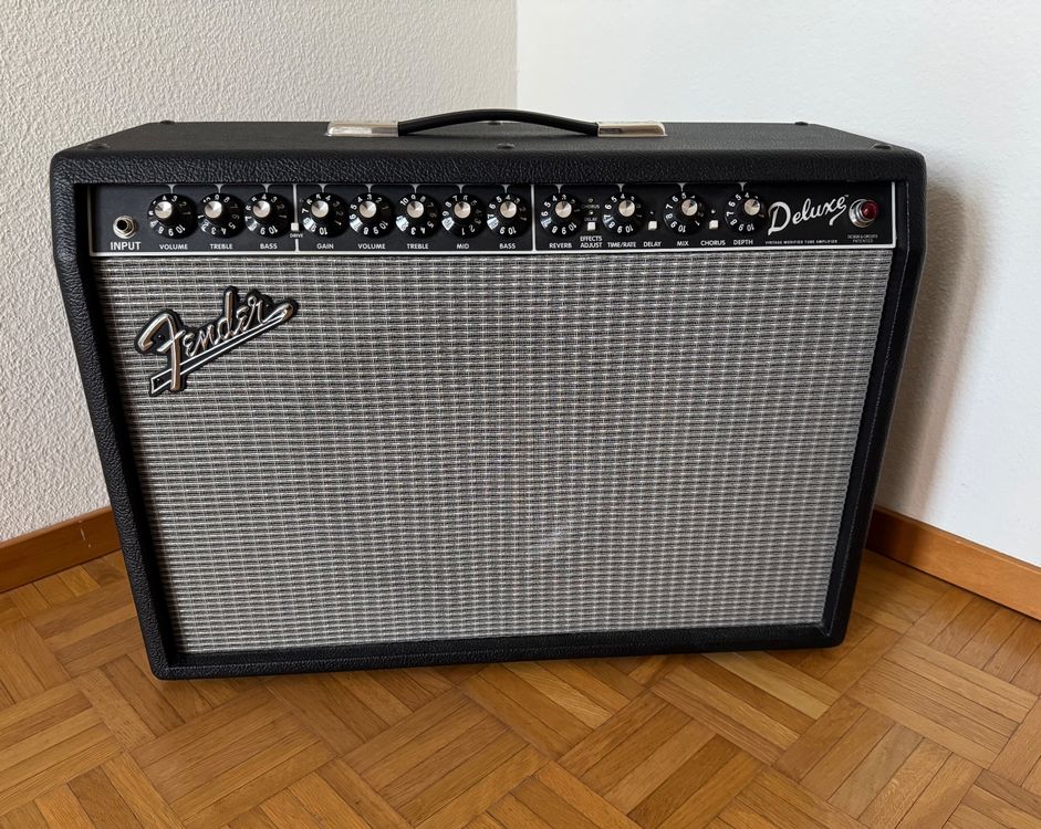 Fender Deluxe VM Vollröhre 40W mit Foot-Switch und Manual (Gebraucht ...