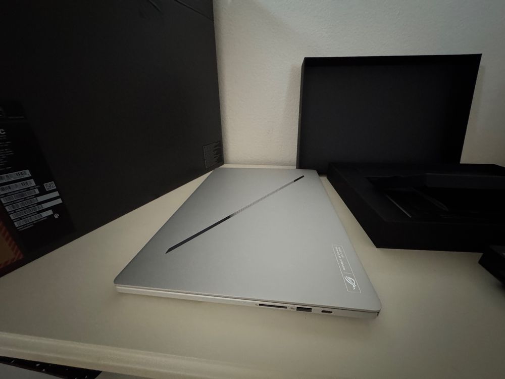 ASUS Gaming-Laptop 2025 ROG Zephyrus g16 - NEU (Neu (gemäss ...