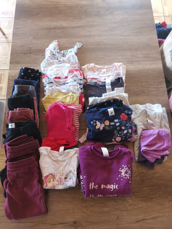 Grosses Kleiderpacket Gr 116/122 (Gebraucht) in Büttikon AG für CHF 20.9 – nur Abholung auf ...